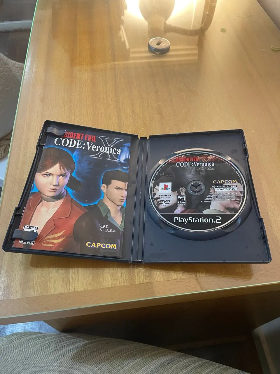 Resident Evil Code Veronica - PS2 Físico (Original) - Jogos de Vídeo ...