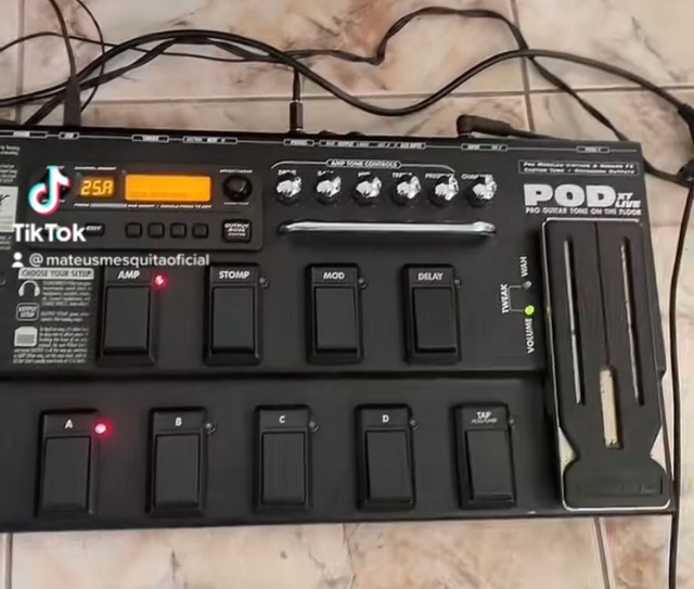 Pedaleira pod xt live | +42 anúncios na OLX Brasil