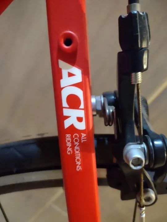 "treino 300" no Brasil