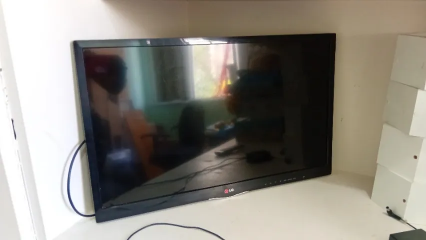 "tv de 28 polegadas" - TVs no Brasil