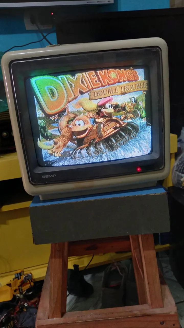 "televisao 10 polegadas smart" - TVs no Brasil