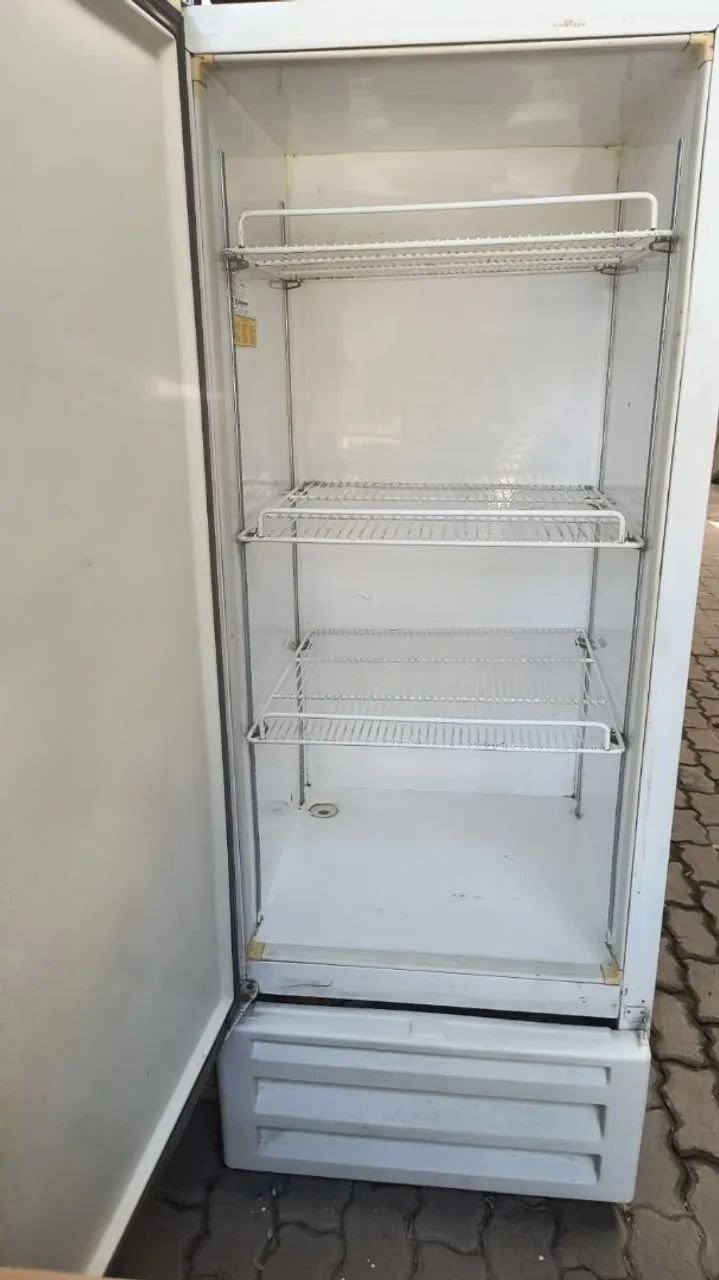 Vendo cervejeira Marca Hussmann Funcionando Normal ZAP * Valor 2.500,00 ...