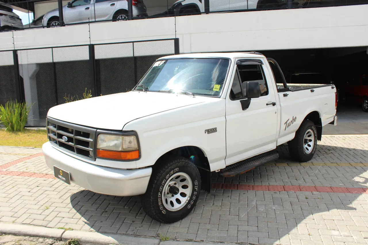 FORD F-1000 Usados e Novos no RS