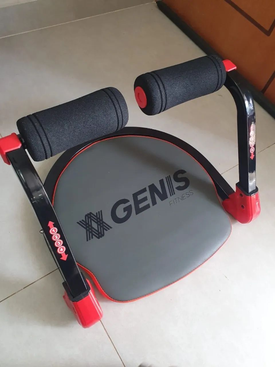 Aparelho Plataforma Abdominal AB Max Genis Polishop - Academia e ...