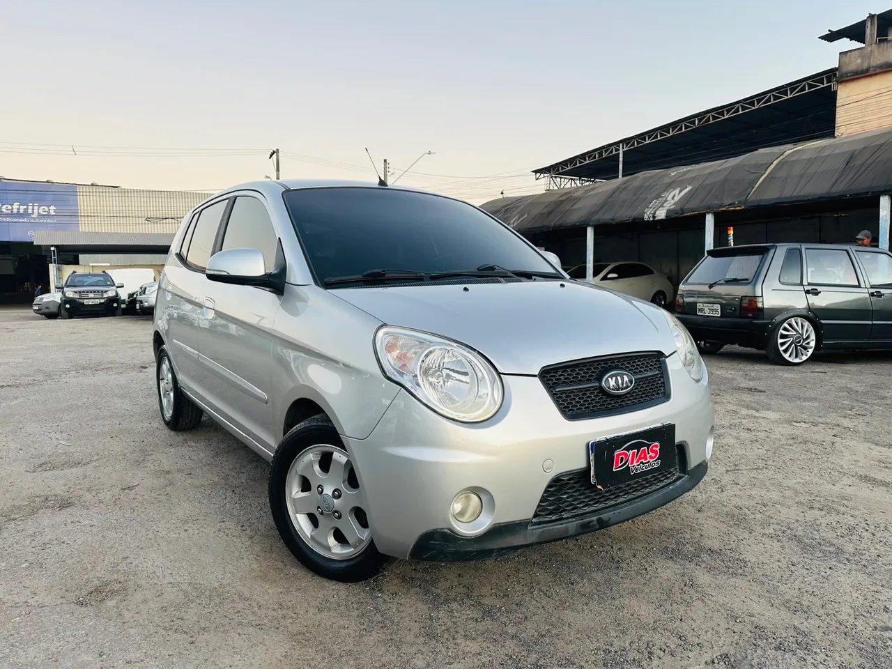 KIA MOTORS PICANTO 2010 Usados e Novos