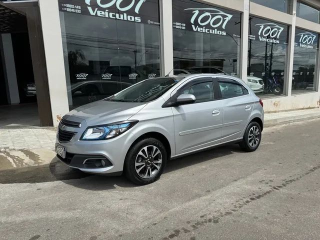 CHEVROLET ONIX 2016 Usados e Novos