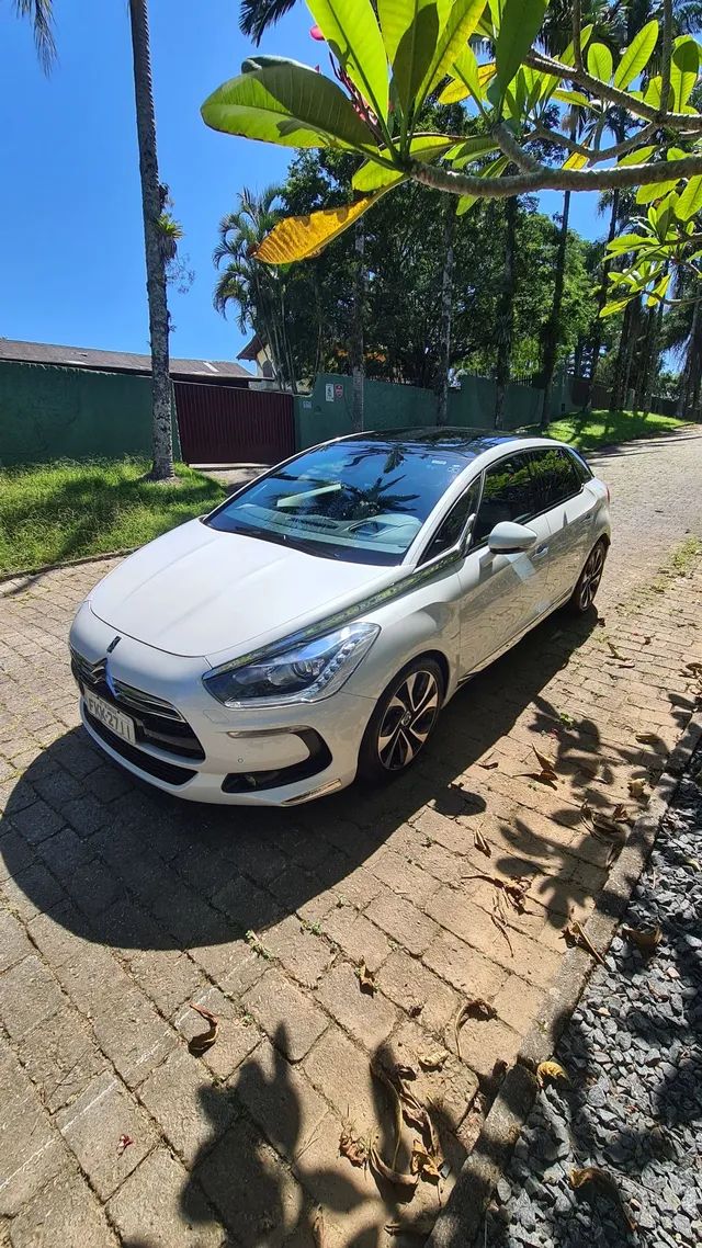 CITROEN DS5 Usados e Novos
