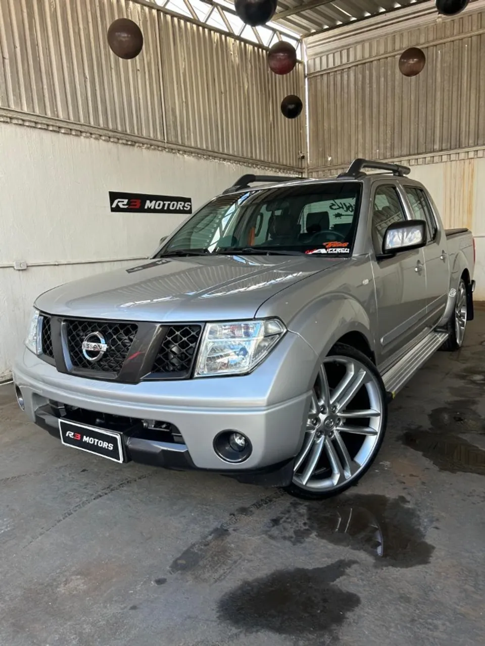 NISSAN FRONTIER 2013 Usados e Novos