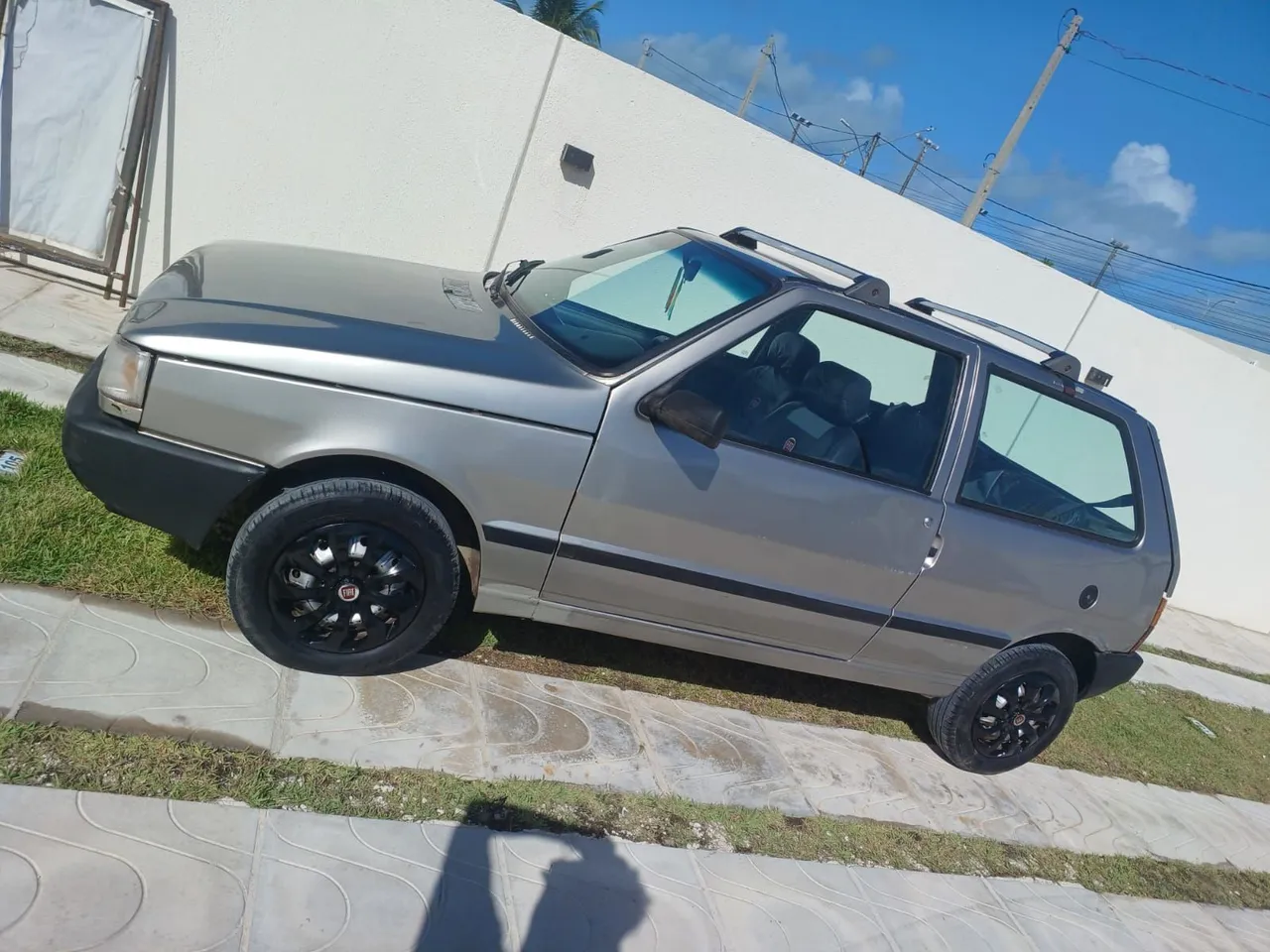 FIAT UNO 2000 Usados e Novos