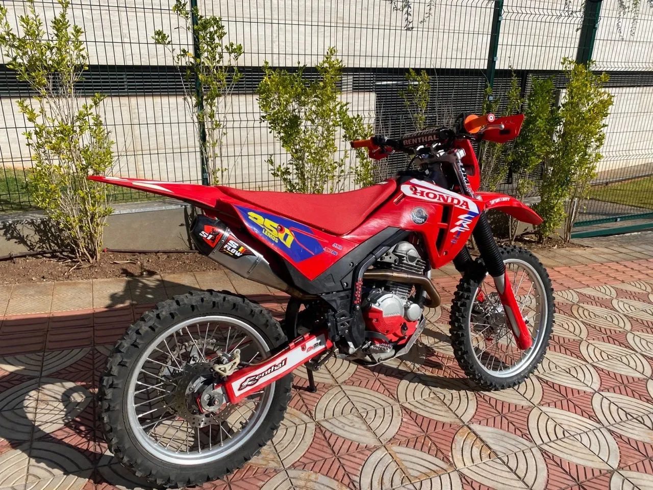 Motos HONDA CRF em Minas Gerais