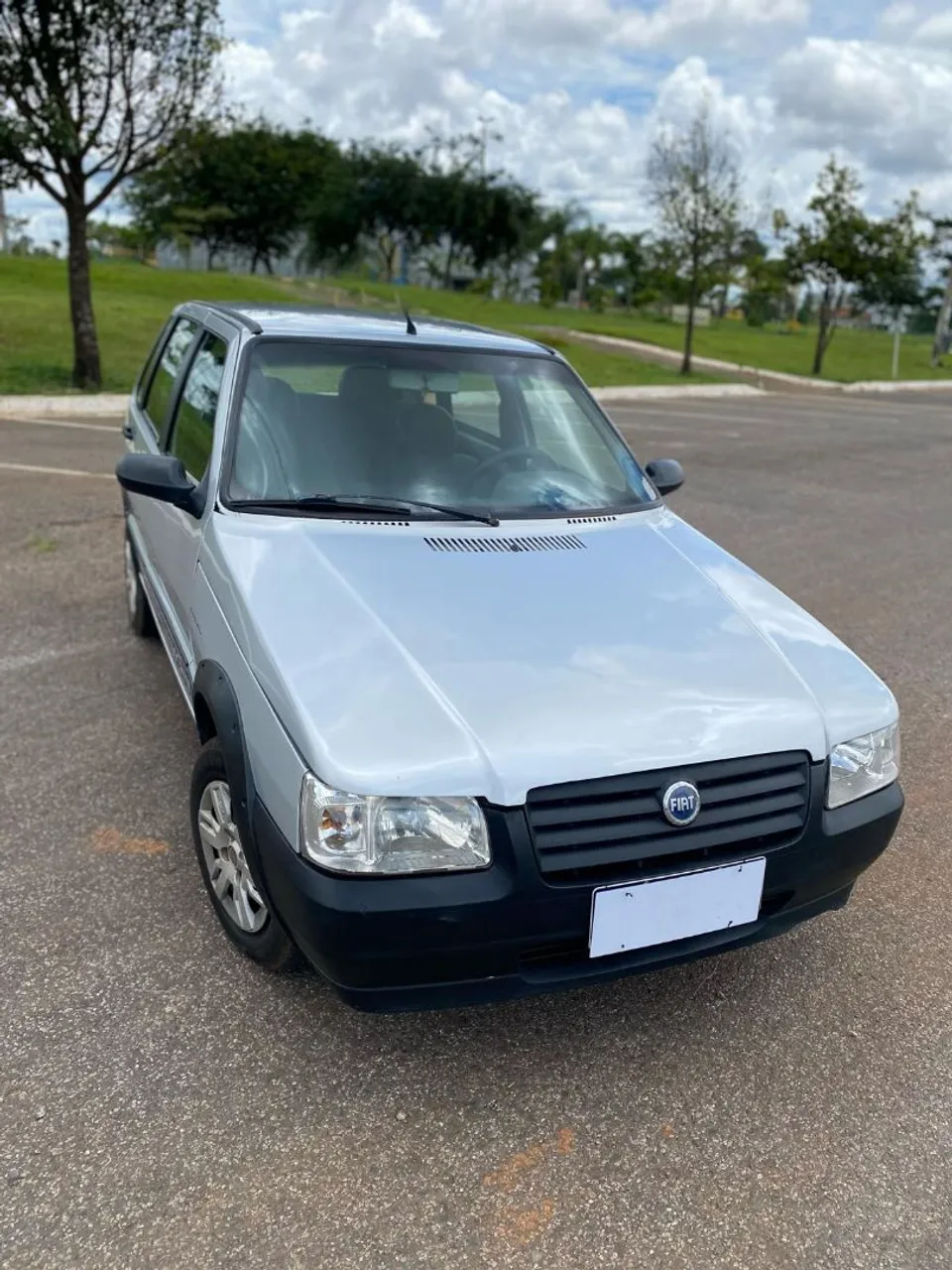 FIAT UNO 2009 Usados e Novos