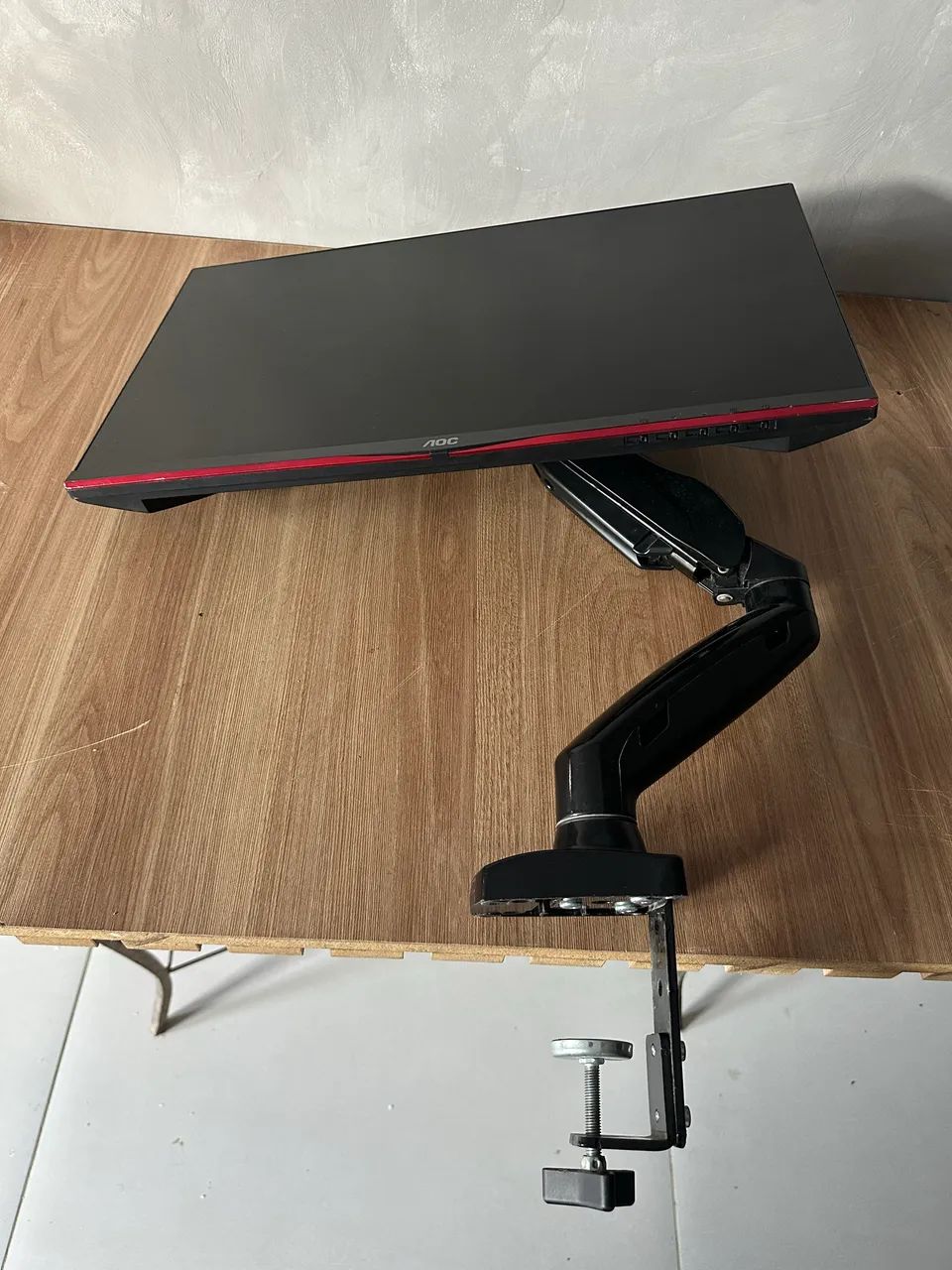 Monitor AOC 75hz ips com Braço articulado a gás - Monitores - Hélio ...