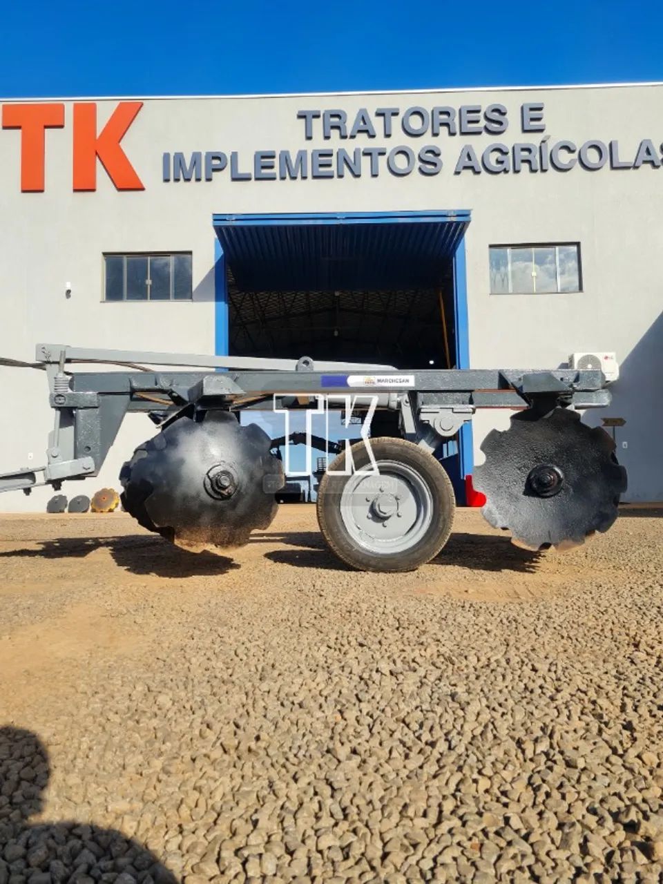 cod. 1388 GRADE ARADORA DE CONTROLE TATU 16 X 26 - Tk Tratores Nova ...