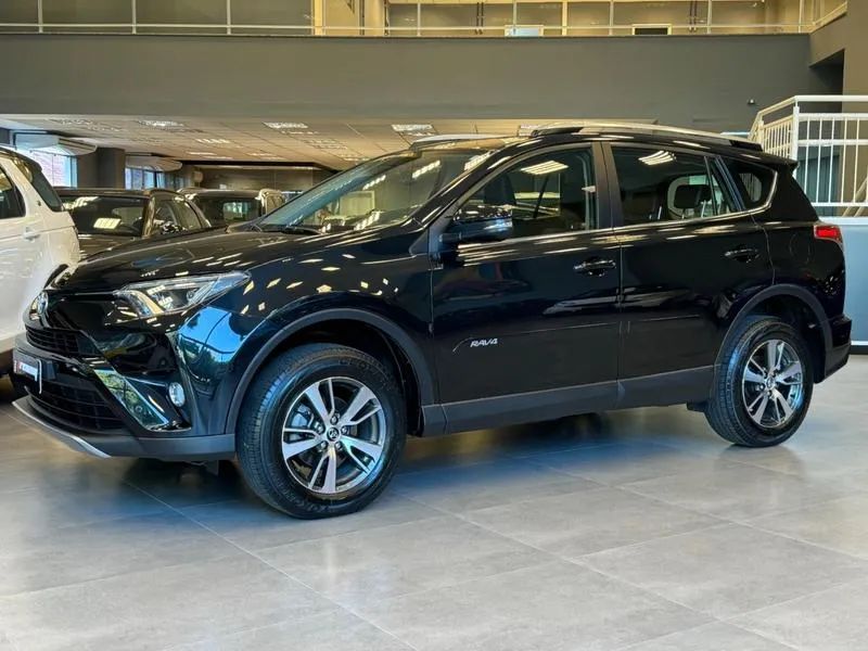 TOYOTA RAV4 2018 Usados e Novos