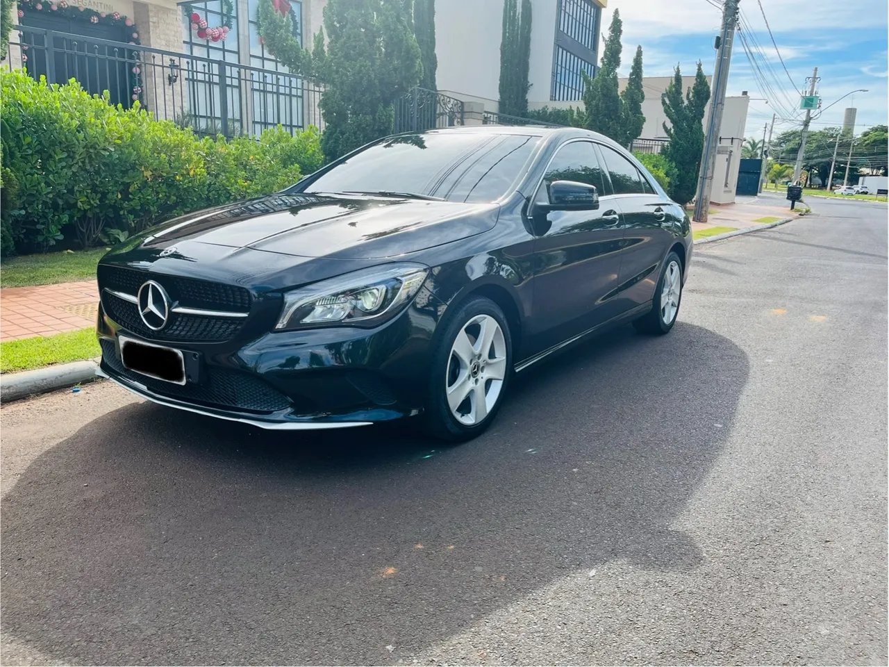 MERCEDES-BENZ CLA-180 Usados e Novos