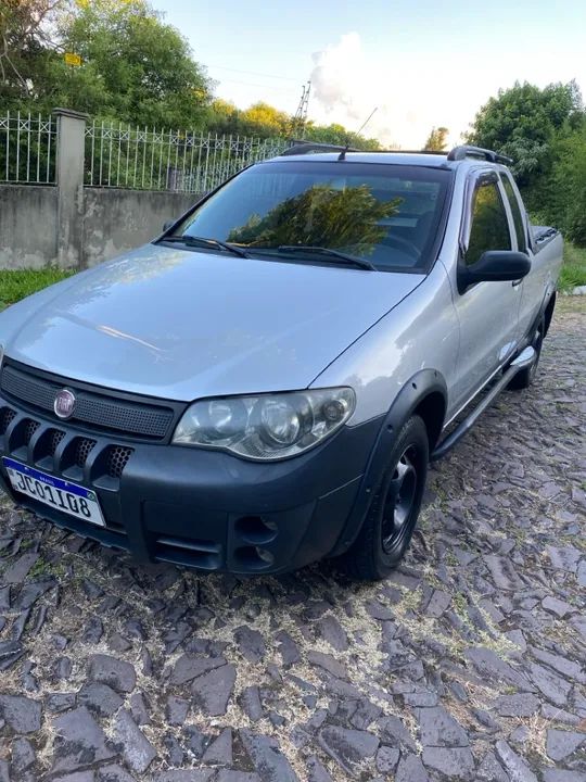 FIAT STRADA 2009 Usados e Novos