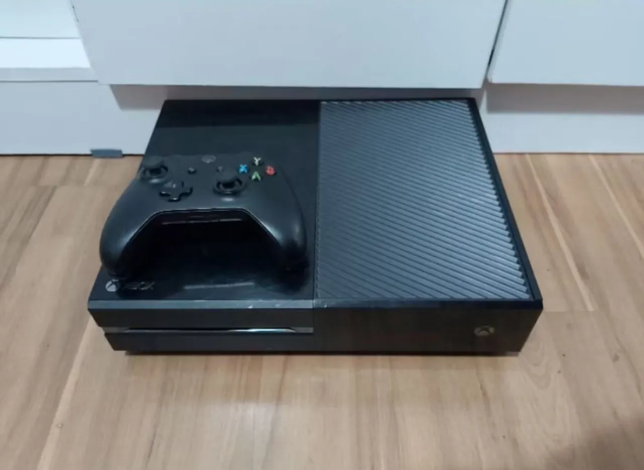 "xbox one fat 500gb" - Consoles de Vídeo Game no Brasil