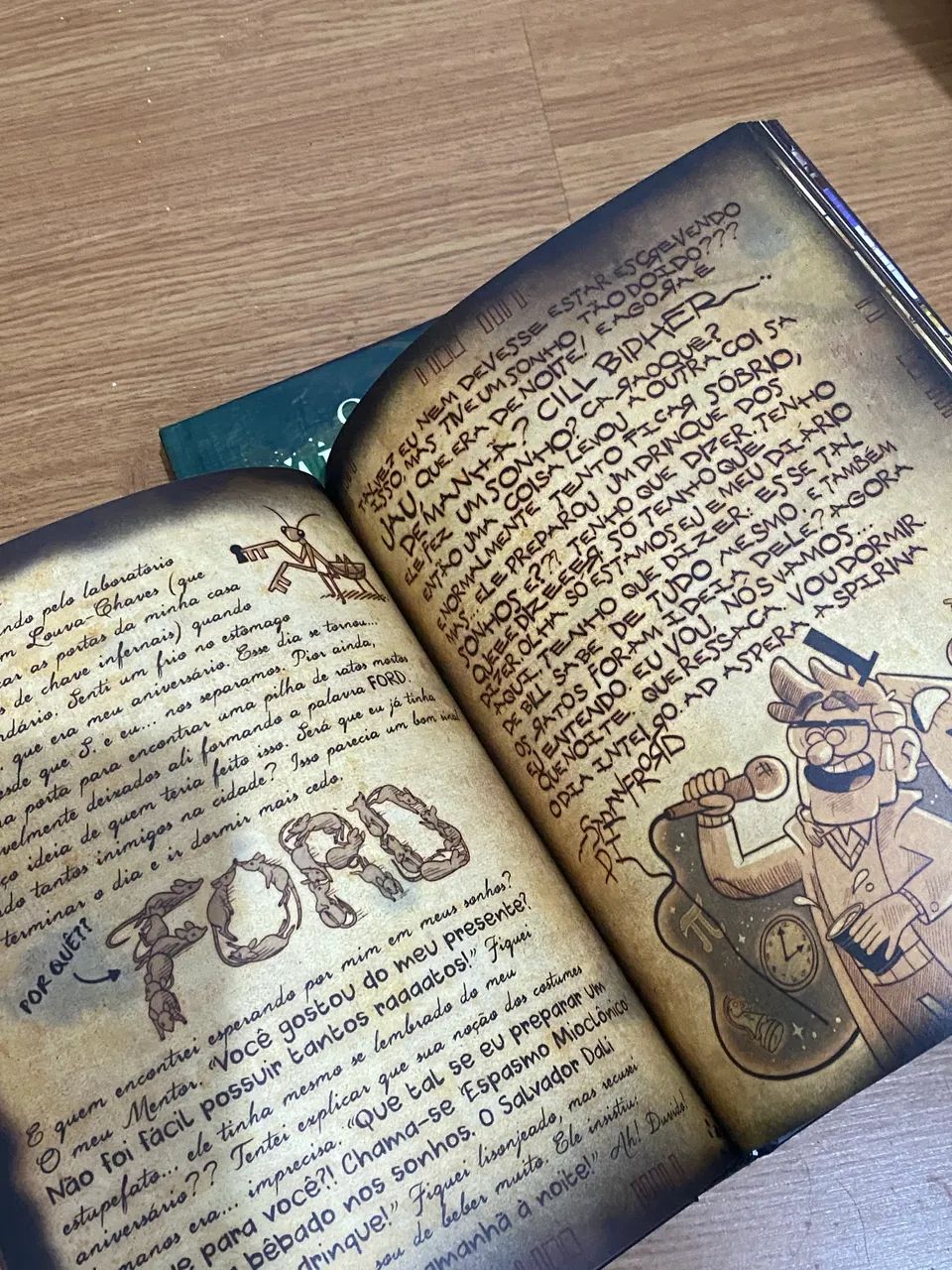 Livro Bill Cipher - Gravity Falls - Livros e revistas - Petrópolis ...