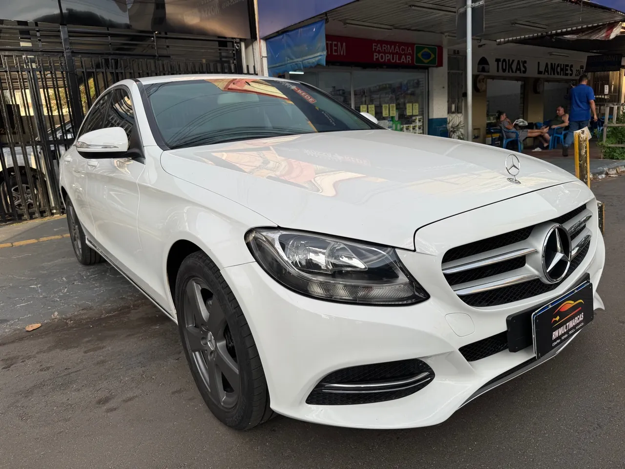 MERCEDES-BENZ C-180 2015 Usados e Novos