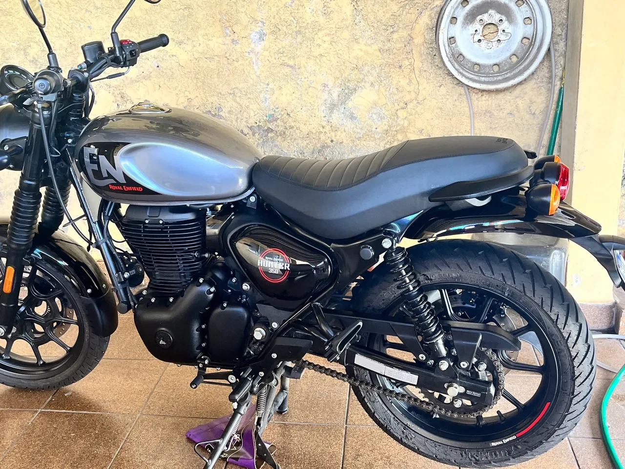 Motos ROYAL ENFIELD HUNTER 350 no Brasil