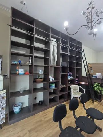 "estante para loja de roupa" no Brasil