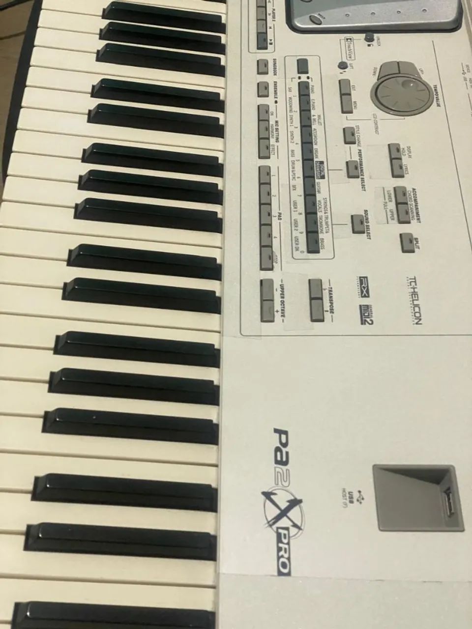 Vendo um teclado Kong pa2xpro muito brm conservado funcionado ...