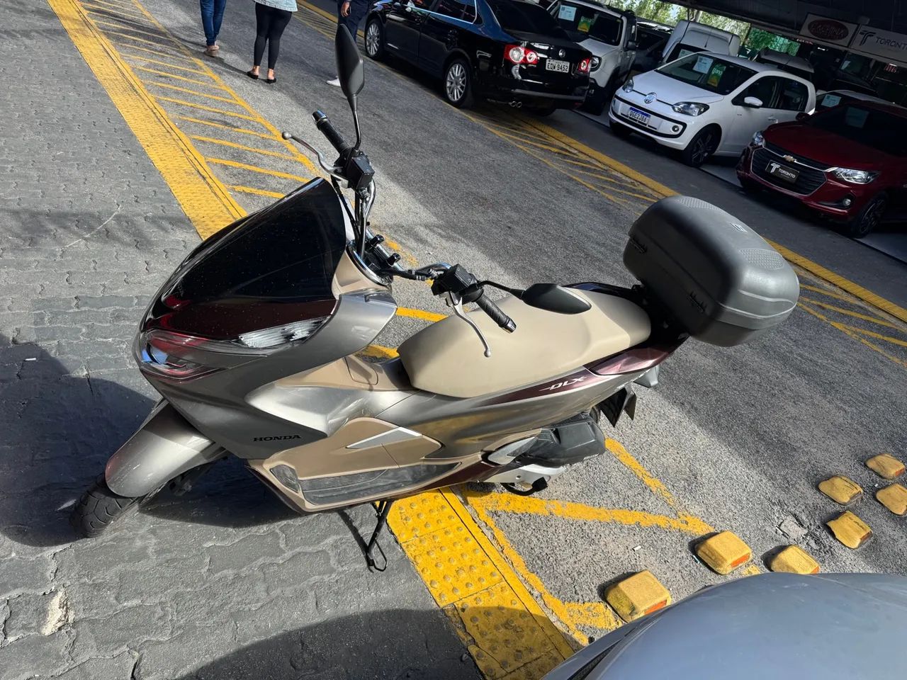 HONDA 150/DLX 2022 - 1382180145 | OLX