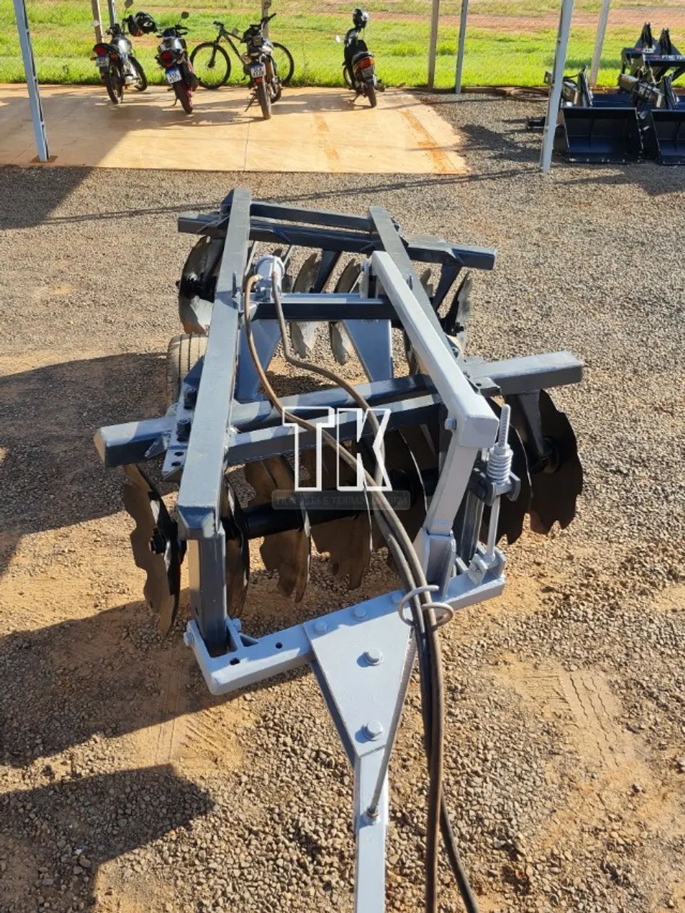 cod. 1388 GRADE ARADORA DE CONTROLE TATU 16 X 26 - Tk Tratores Nova ...