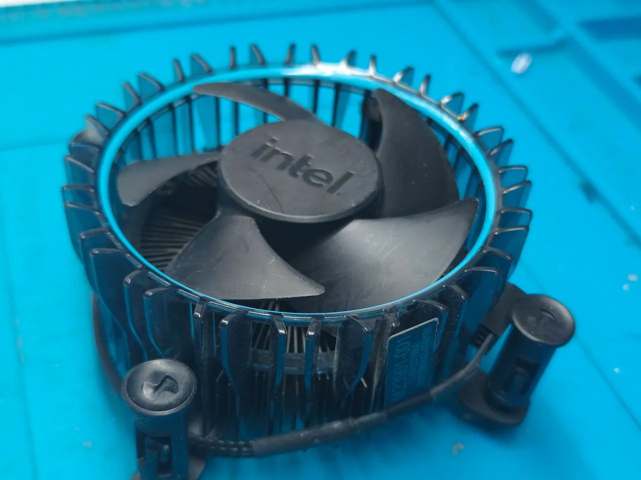 Air Cooler Intel Laminar RM1 - Peças de Hardware - Barra da Tijuca, Rio ...