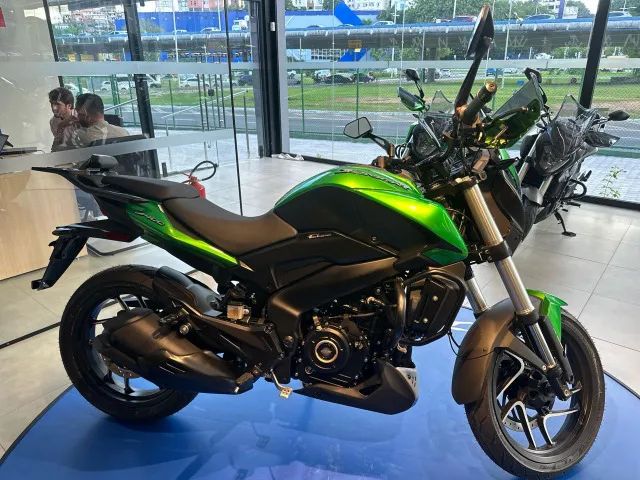 Motos BAJAJ DOMINAR no Brasil