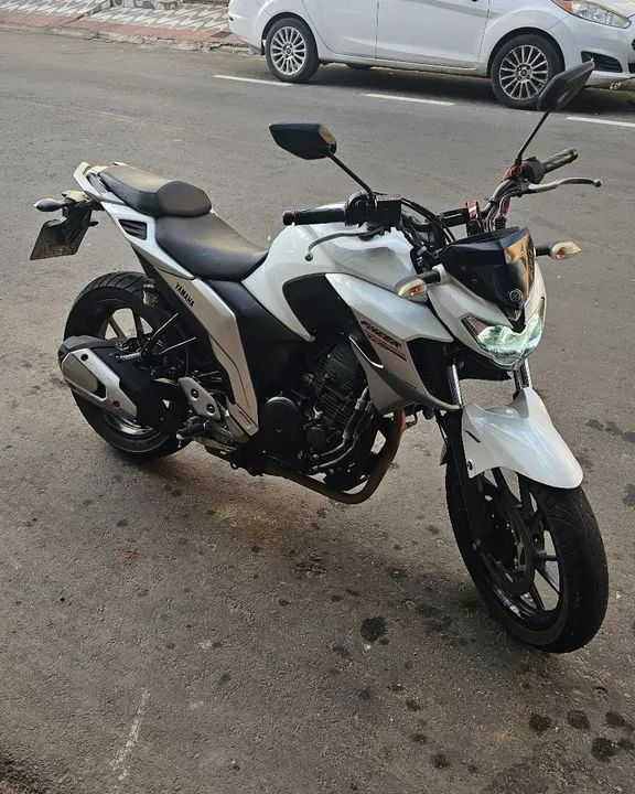 Motos YAMAHA FZ25 2019 no Brasil