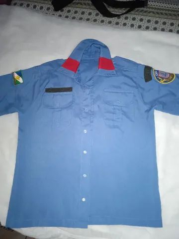 "fardas militares" no Brasil