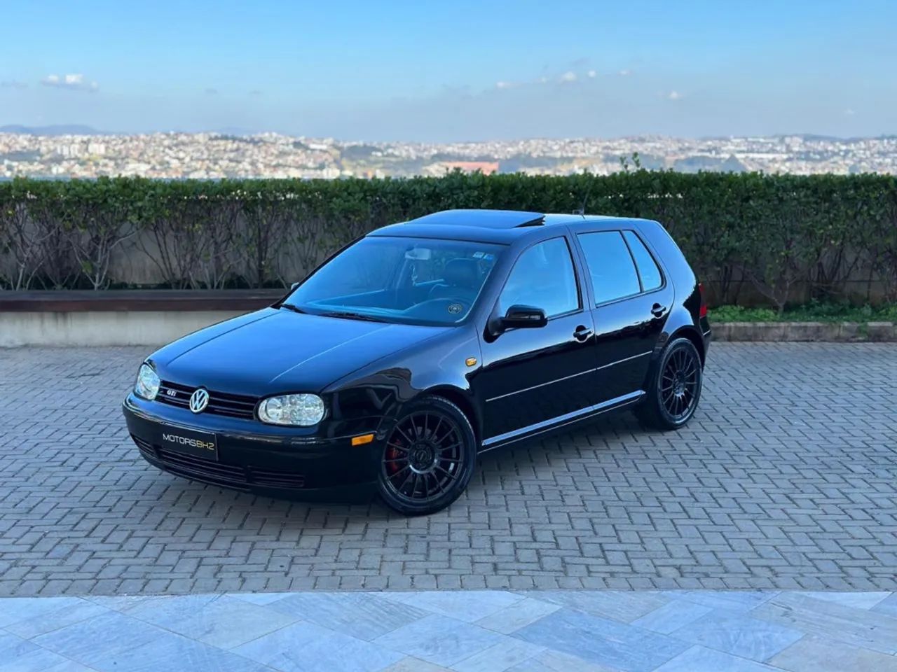 VOLKSWAGEN GOLF 2002 Usados e Novos