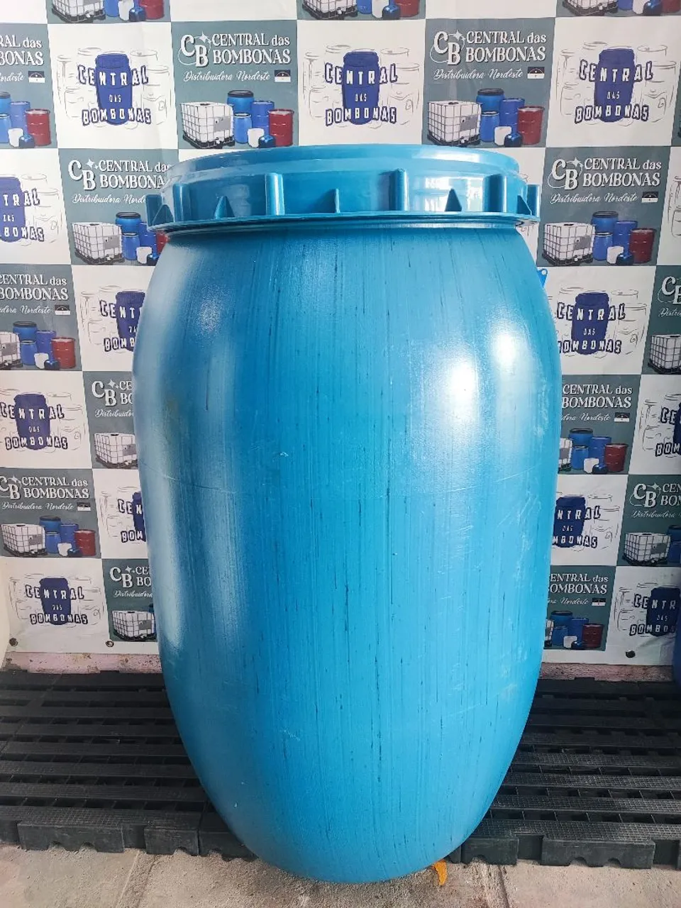 "bombona plastica de 200 litros" no Brasil