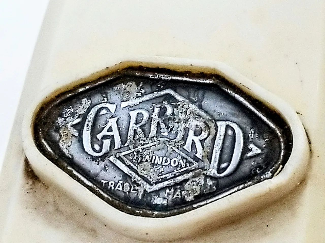 Toca-discos Garrard Vintage Model 210 Ano 1958 - Equipamentos e ...