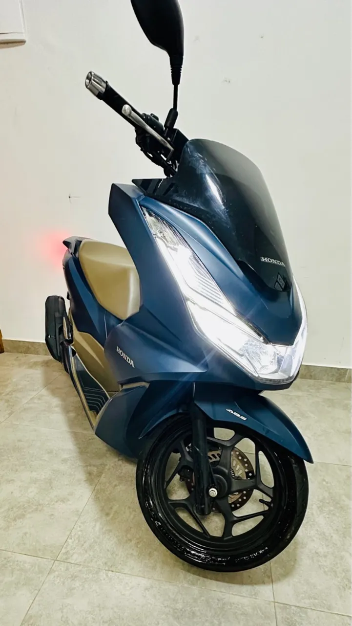 Motos HONDA PCX 2024 no Brasil