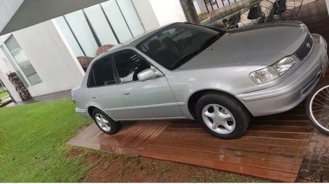 TOYOTA COROLLA 2000 Usados e Novos