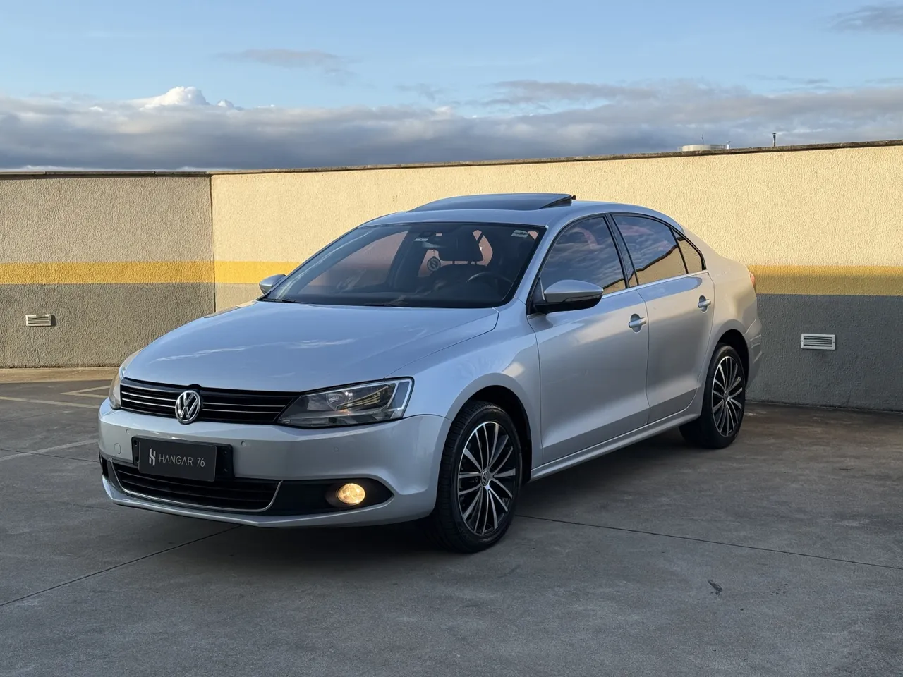 "volkswagen jetta 2014" - Carros Usados e Novos à venda