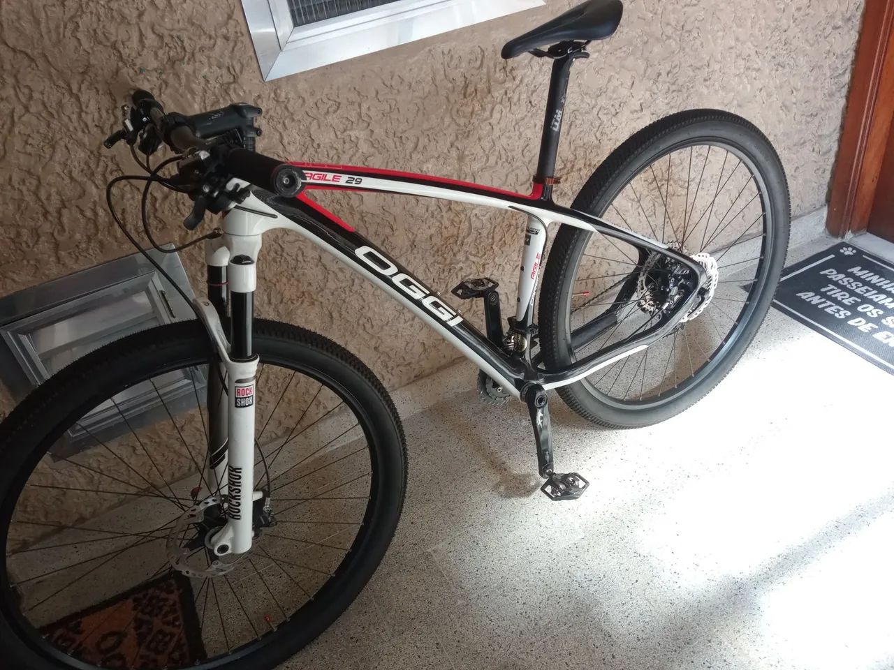 Bike MTB OGGI Agile Pro de Carbono grupo Deore XT - Ciclismo - Vista Alegre, Rio de Janeiro ...