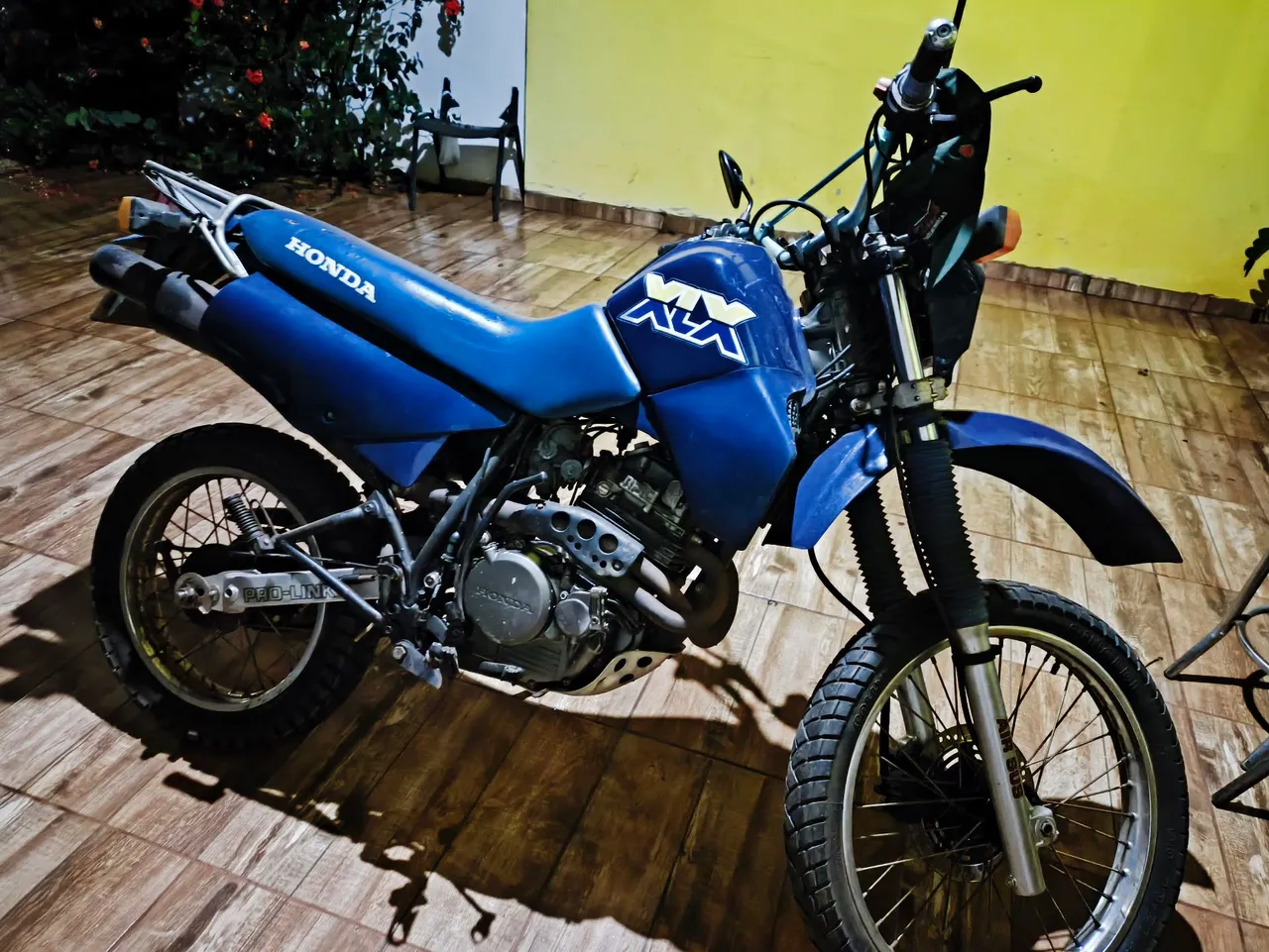 Motos HONDA XLX no Brasil