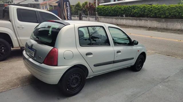 RENAULT CLIO 2003 Usados e Novos