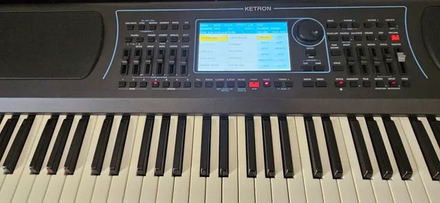 "teclado ketron" no Brasil