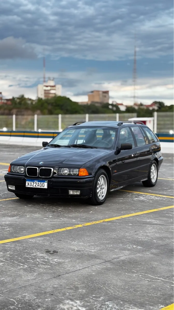 BMW 328I A EXCLUSIVE 2.8 24V Usados e Novos