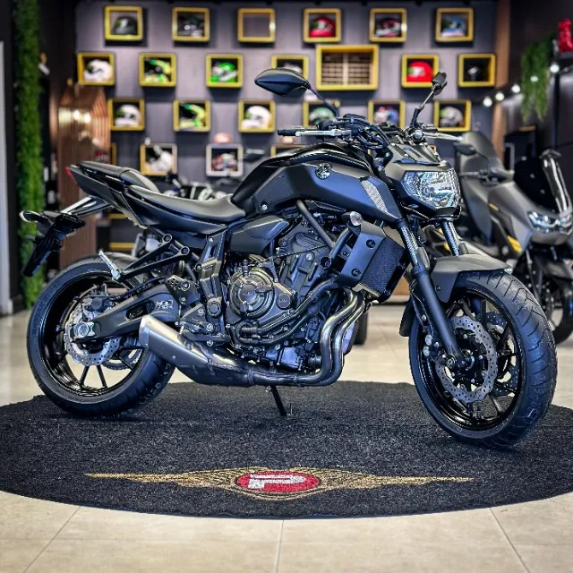 Motos YAMAHA MT-07/MT-07 2025 no Brasil