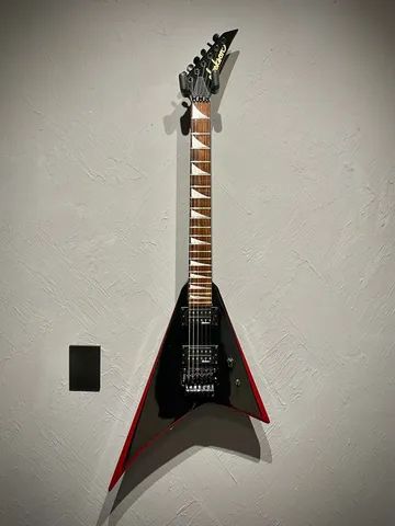 "jackson flying v" no Brasil