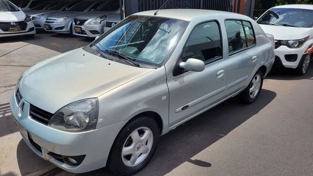 RENAULT CLIO 2008 Usados e Novos