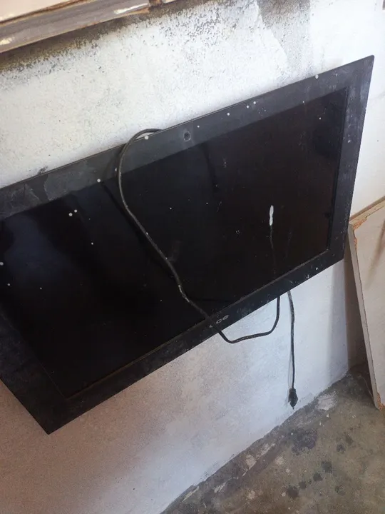 "tv lcd 20 polegadas" - TVs no Brasil