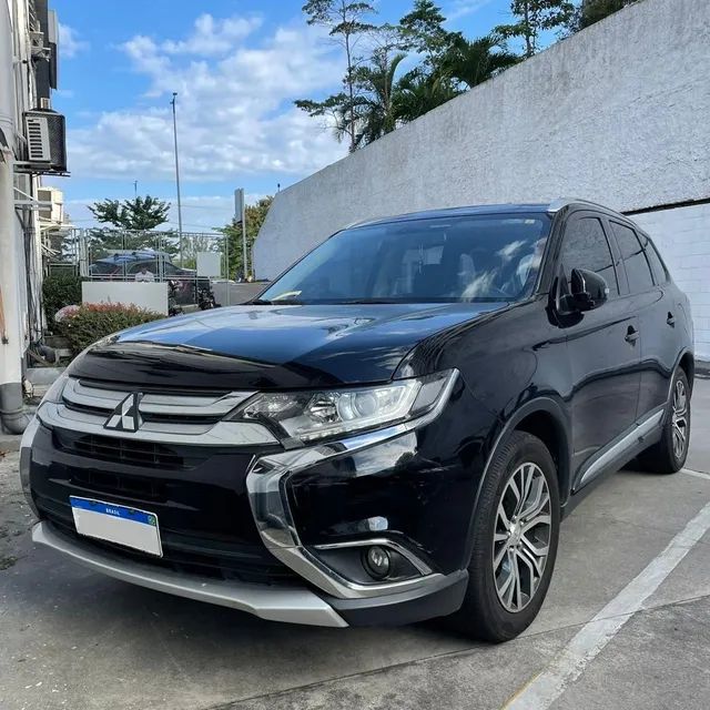 MITSUBISHI OUTLANDER 2017 Usados e Novos