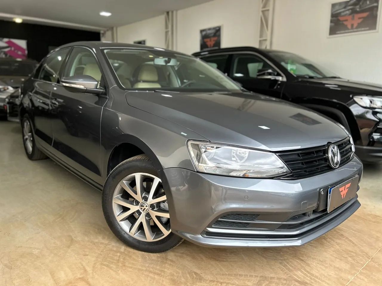 VOLKSWAGEN JETTA 2017 Usados e Novos
