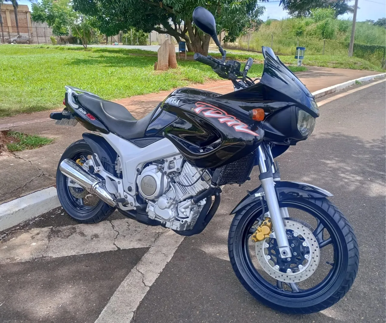 Motos YAMAHA TDM no Brasil
